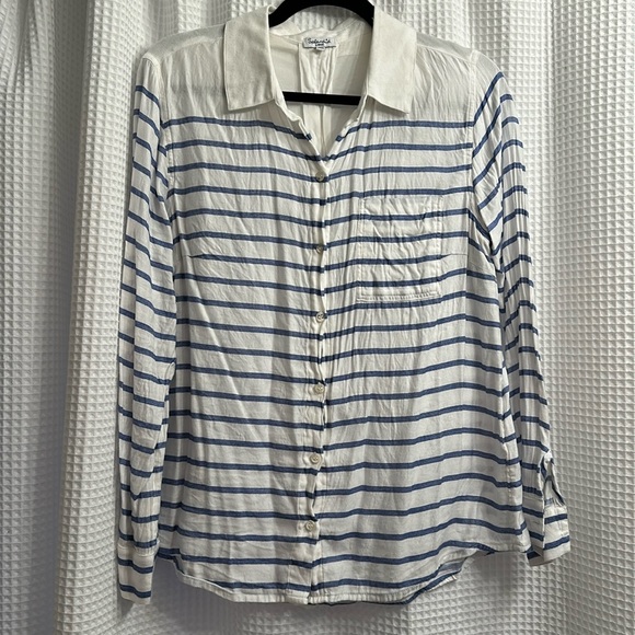 Splendid | Tops | Splendid Striped Button Down | Poshmark